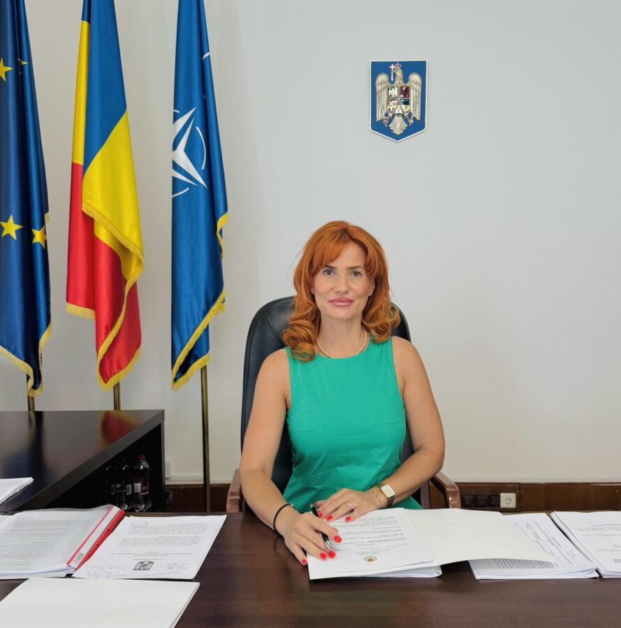 Deputatul Arina Moș: 28 de legi inițiate, protecție pentru victime și ...